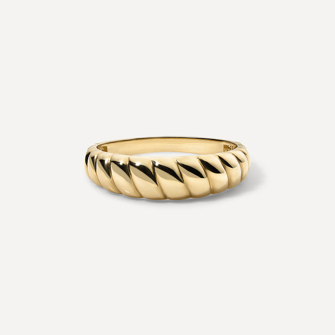 Croissant Ring – Her Rock
